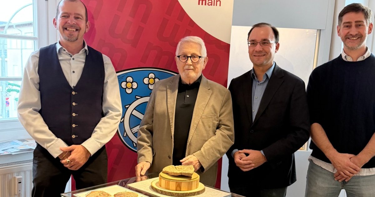 Über fünfzig Jahre eine „Lampe“ – nun eine Sensation: Ältestes Blau ...